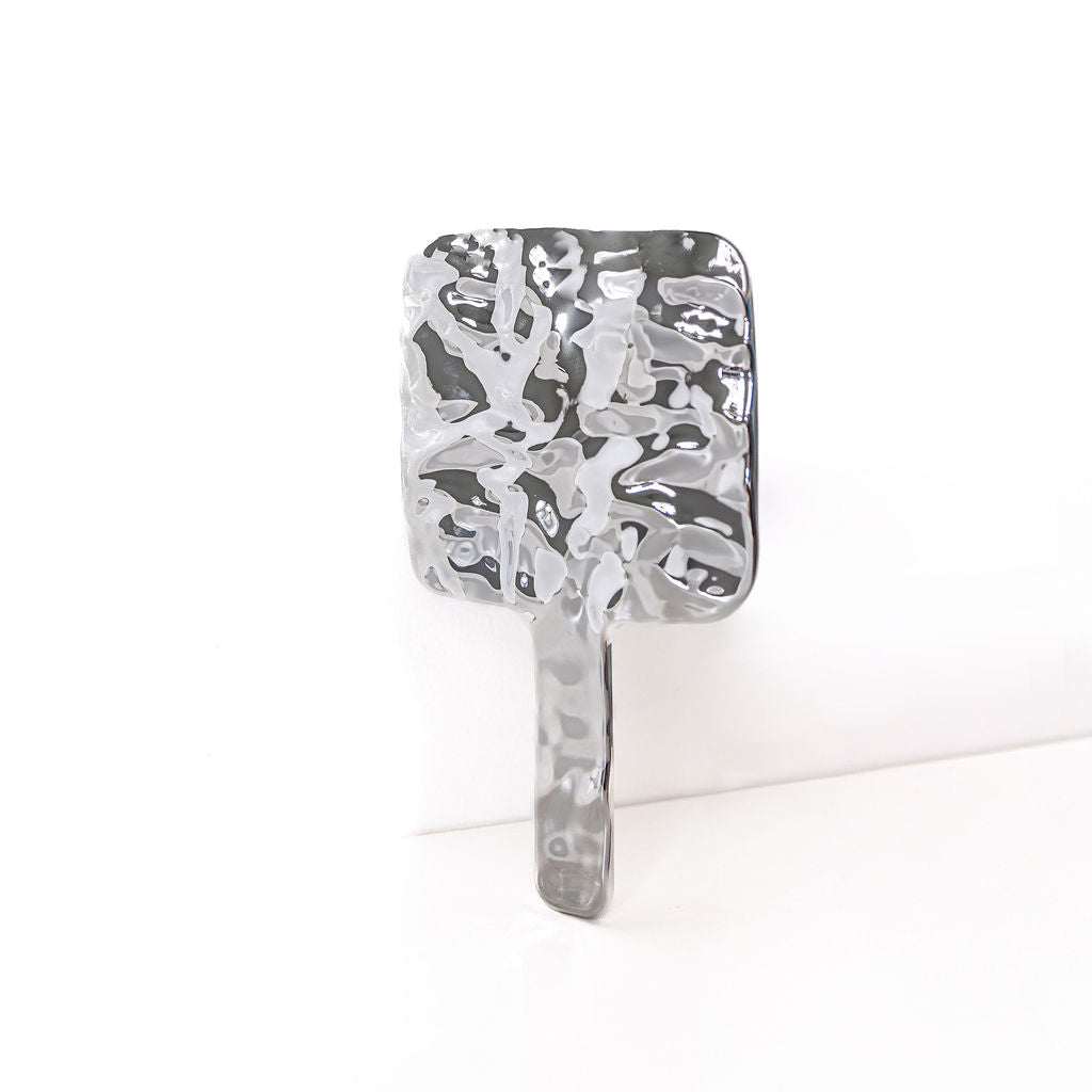 Silver Handheld Mirrors – Stylish & Portable Beauty Essentials Elegant